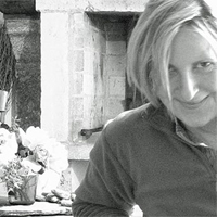 Aelle, sculptrice - Les artistes - La Teinturerie, galerie d'art à Roubaix